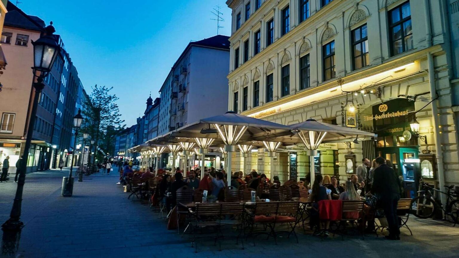 Die Wiederauferstehung der Roy Bar - IN München - Das Stadtmagazin