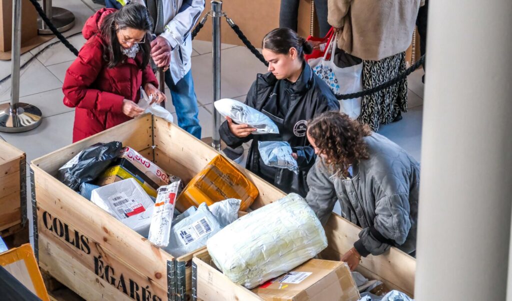 Geheimnisvolle Schätze entdecken: Trend der „Verlorenen Pakete“ kommt ...